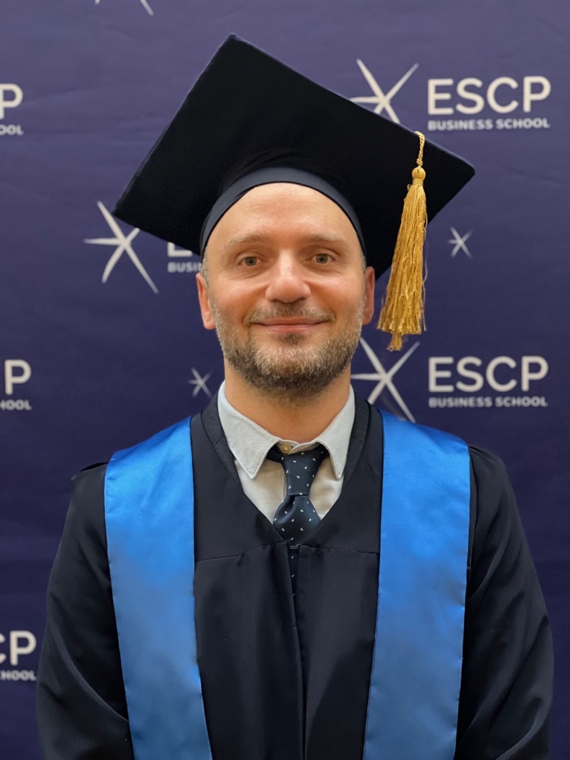 Hassan Taleb on LinkedIn: #emba #escp #graduation | 25 comments Hassan Taleb on LinkedIn: #emba #escp #graduation | 25 comments