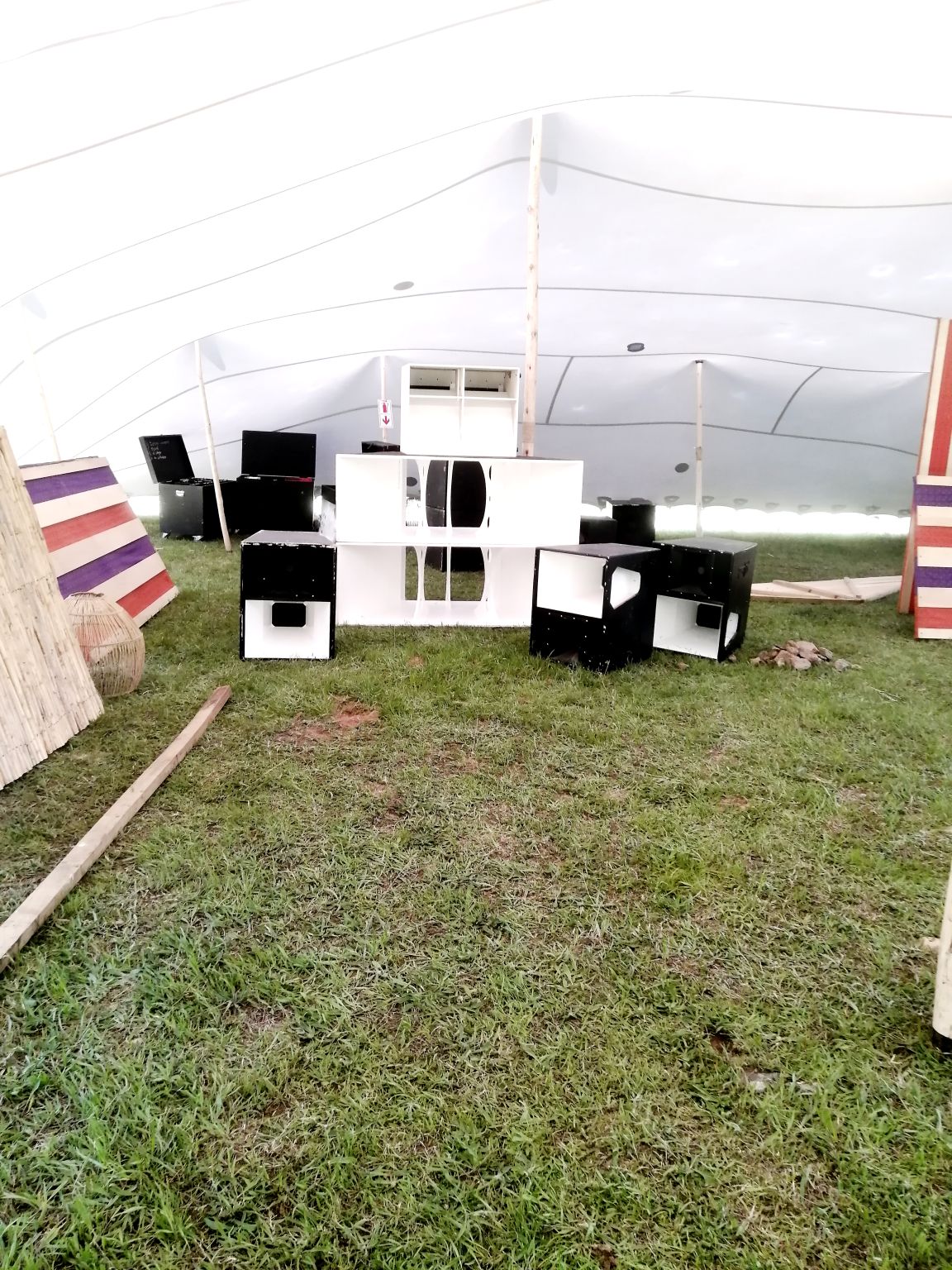 Aaron Elphick on LinkedIn: Setting up the 2nd stage's sound for ... Aaron Elphick on LinkedIn: Setting up the 2nd stage's sound for ...