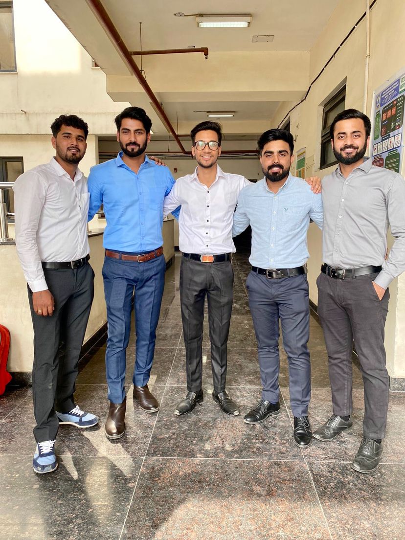 Sudhanshu Mishra on LinkedIn: Communication & Connections works wonders Sudhanshu Mishra on LinkedIn: Communication & Connections works wonders