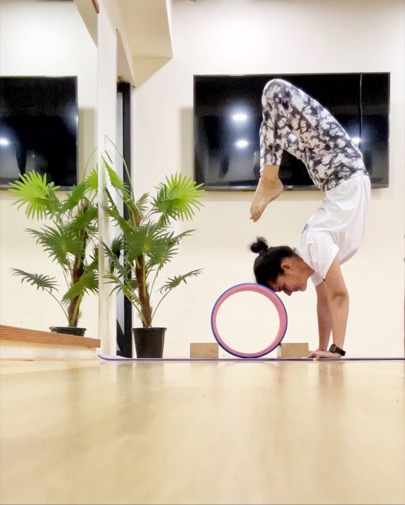 VANSHIKA PANDEY on LinkedIn: #yoga #handstand #yogaeveryday # ... VANSHIKA PANDEY on LinkedIn: #yoga #handstand #yogaeveryday # ...