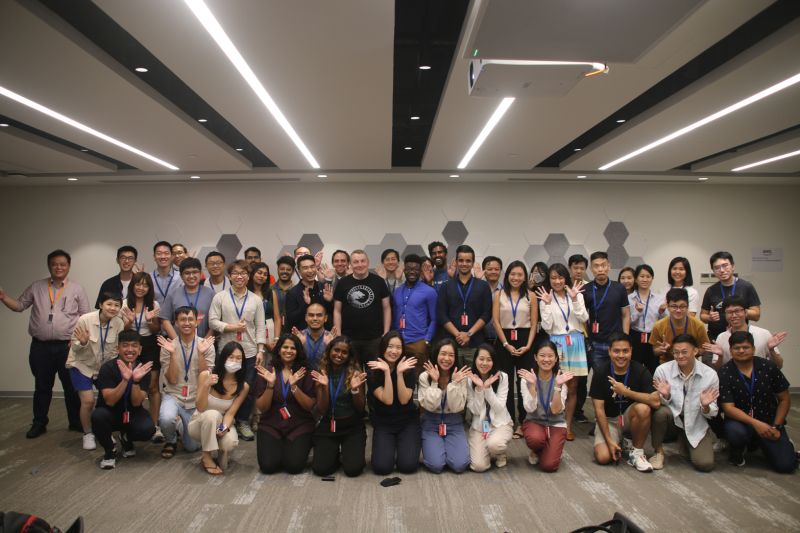 Hung Le on LinkedIn: #awssummit2023 #huggingchat #aws #namiq Hung Le on LinkedIn: #awssummit2023 #huggingchat #aws #namiq