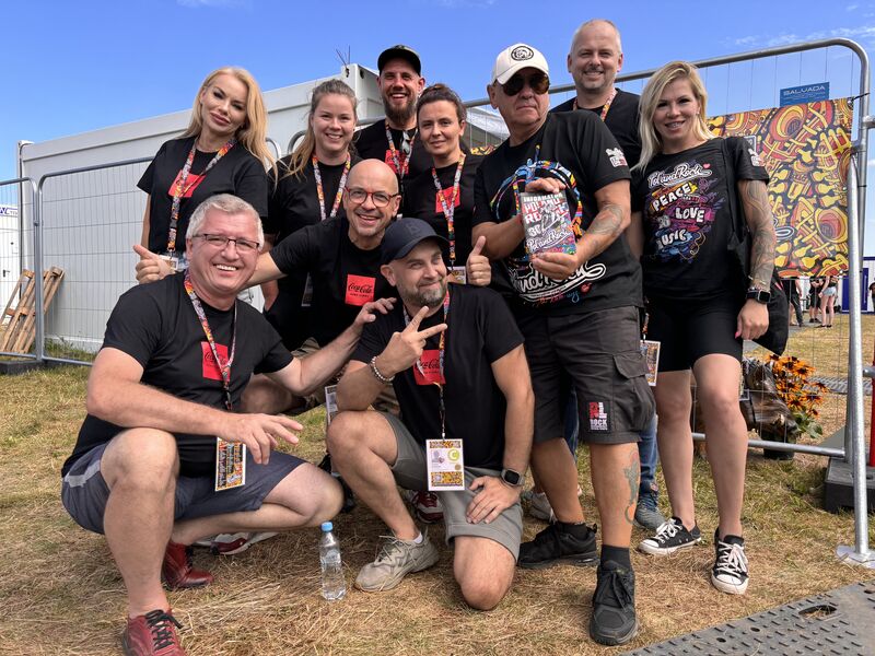 Dariusz Guzowski on LinkedIn: #oneteam #weoveri #togetherisbetter # ... Dariusz Guzowski on LinkedIn: #oneteam #weoveri #togetherisbetter # ...