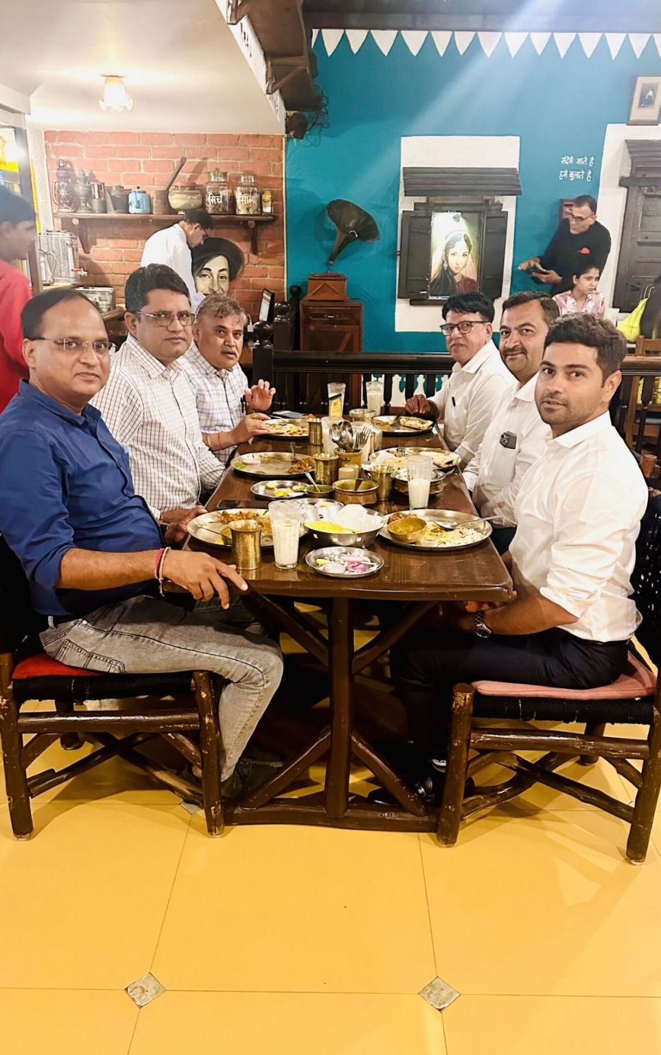 Parth Parmar on LinkedIn: #teamlunch #teambuilding #workfamily # ... Parth Parmar on LinkedIn: #teamlunch #teambuilding #workfamily # ...