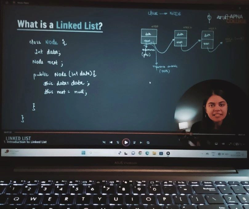 Abhishek Singh on LinkedIn: #linkedlists #datastructures #codingjourney Abhishek Singh on LinkedIn: #linkedlists #datastructures #codingjourney