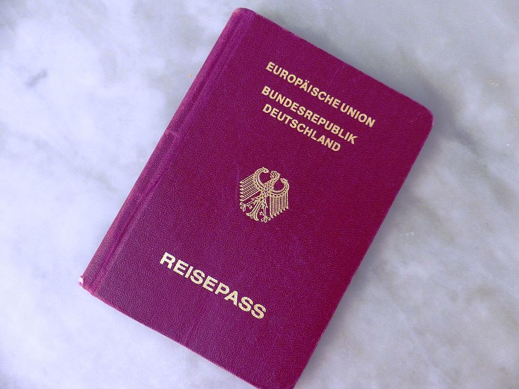 Vitali Vinahradski on LinkedIn: #immigration #reispass #passport # ... Vitali Vinahradski on LinkedIn: #immigration #reispass #passport # ...