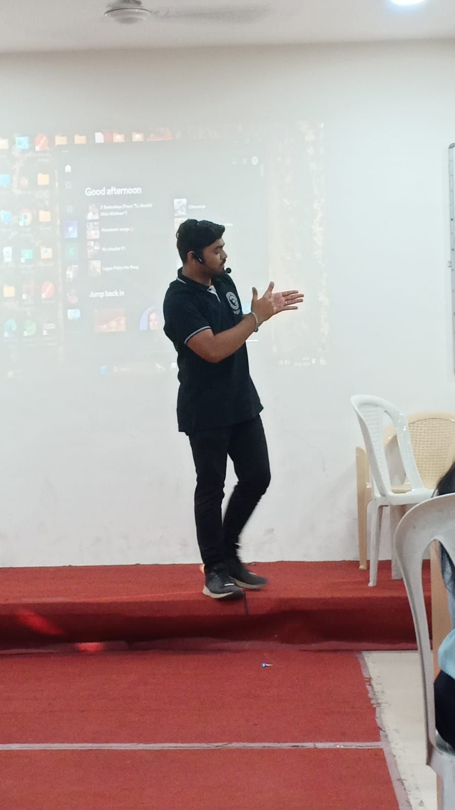 Khushal Chavan on LinkedIn: #javascriptmagic #codingworkshop #jitnagpur ... Khushal Chavan on LinkedIn: #javascriptmagic #codingworkshop #jitnagpur ...