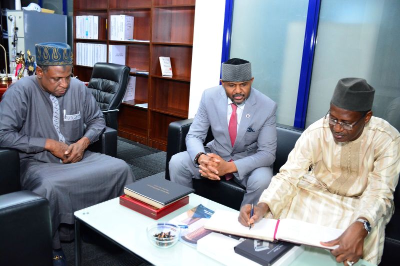 Adeyemi Matthew on LinkedIn: Minister Dangiwa Calls for Collaboration ... Adeyemi Matthew on LinkedIn: Minister Dangiwa Calls for Collaboration ...