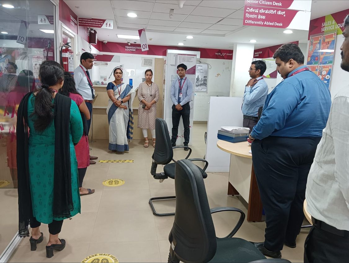 Suman Singh on LinkedIn: #axisbank | 11 comments Suman Singh on LinkedIn: #axisbank | 11 comments