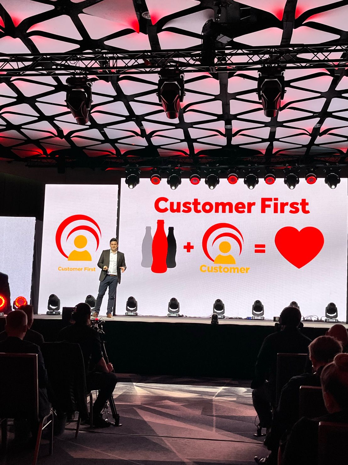 Dariusz Guzowski on LinkedIn: #cocacolahbc #cokefamily # ... Dariusz Guzowski on LinkedIn: #cocacolahbc #cokefamily # ...