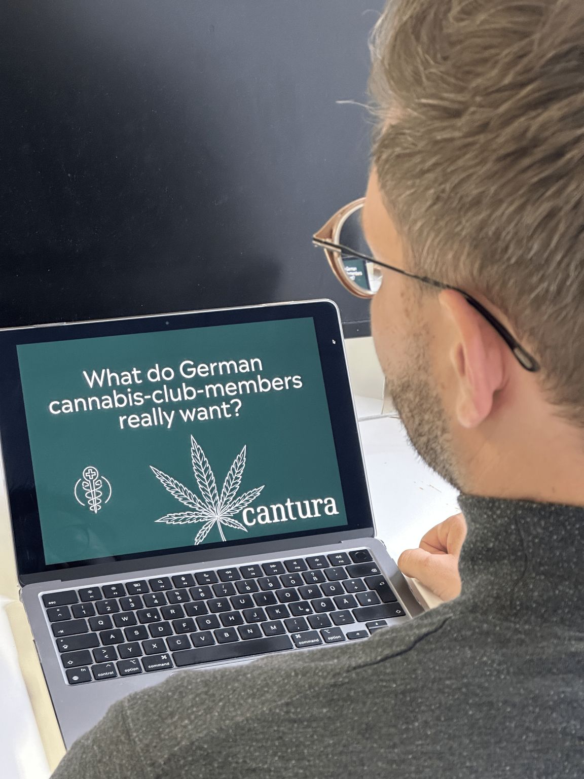 庄稼 on LinkedIn: Great insights from a soon to be legal cannabis social ... 庄稼 on LinkedIn: Great insights from a soon to be legal cannabis social ...
