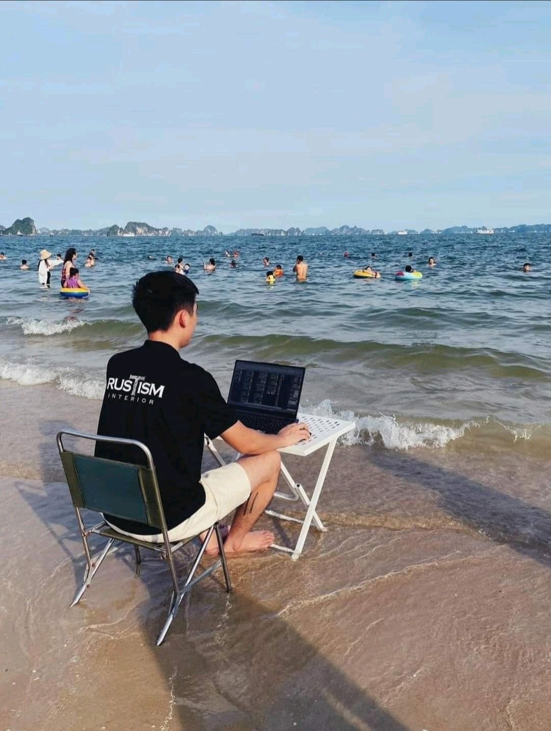 Laith Obeidat on LinkedIn: When IT is on vacation! Laith Obeidat on LinkedIn: When IT is on vacation!