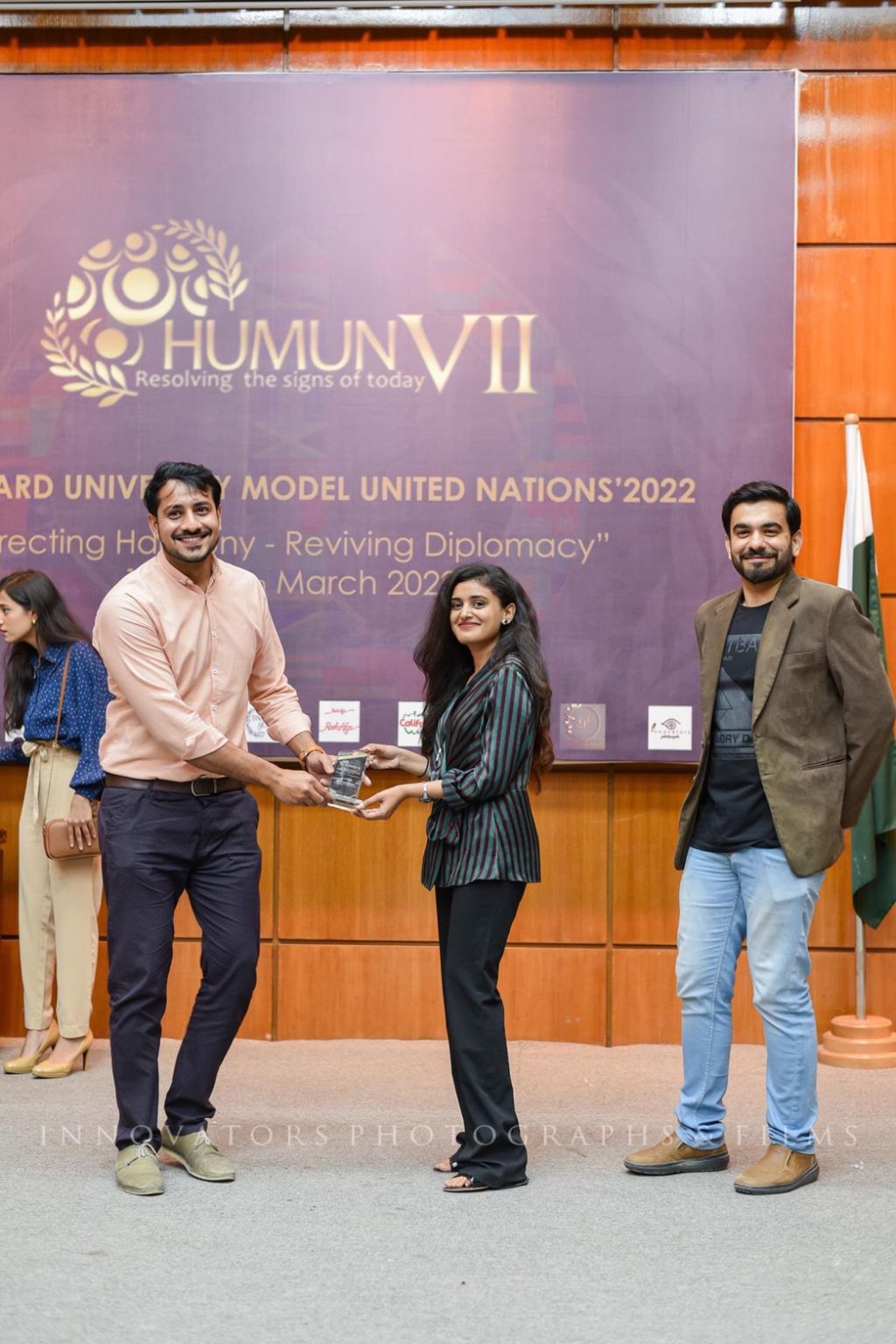Hussan Ahmed Siddiqui on LinkedIn: #hamdarduniversity # ... Hussan Ahmed Siddiqui on LinkedIn: #hamdarduniversity # ...