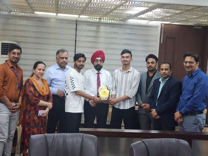 Ayush Kumar on LinkedIn: #projectshowcase #mernstack #whizchat # ... Ayush Kumar on LinkedIn: #projectshowcase #mernstack #whizchat # ...