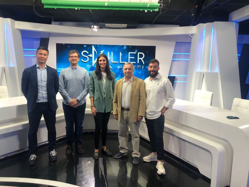 Skiller Academy en LinkedIn: #skilleracademy #techtalk #tech # ... Skiller Academy en LinkedIn: #skilleracademy #techtalk #tech # ...
