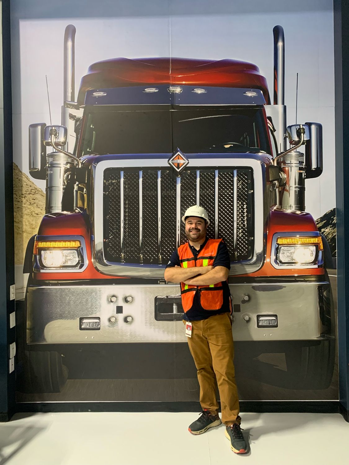 Enrique Jimenez on LinkedIn: #internationaltrucks #navistar #ridewithus Enrique Jimenez on LinkedIn: #internationaltrucks #navistar #ridewithus