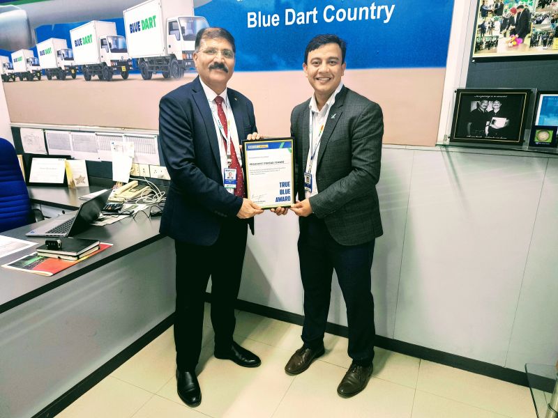 Prashant Tiwari on LinkedIn: #bluedart #dhl #dhlecommerce ... Prashant Tiwari on LinkedIn: #bluedart #dhl #dhlecommerce ...