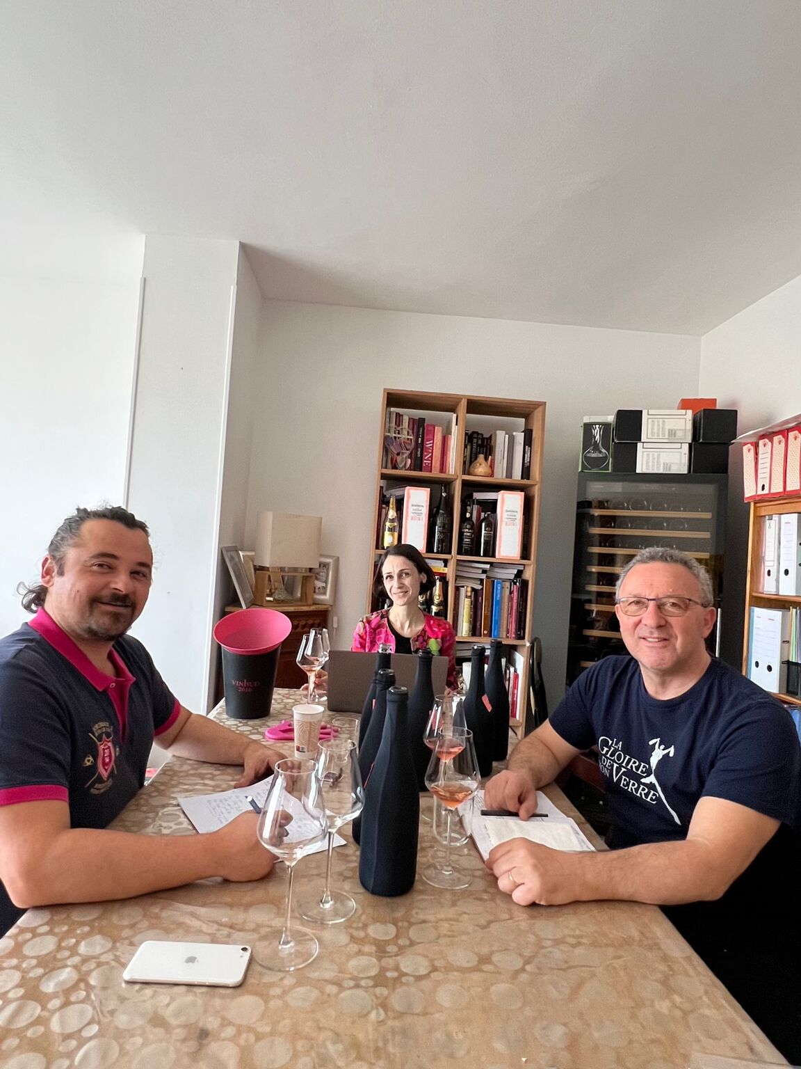 Julia Scavo DipWSET on LinkedIn: #vinsetgastronomiemagazine Julia Scavo DipWSET on LinkedIn: #vinsetgastronomiemagazine