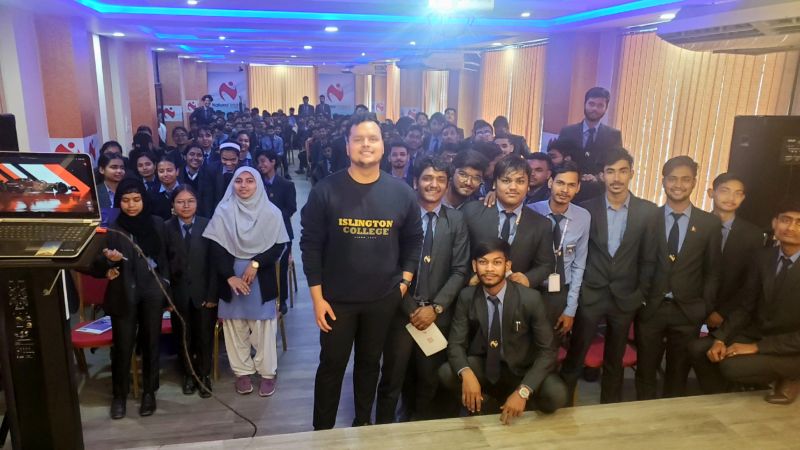 Aayush Pandey on LinkedIn: #python #django #webhosting #techeducation # ... Aayush Pandey on LinkedIn: #python #django #webhosting #techeducation # ...