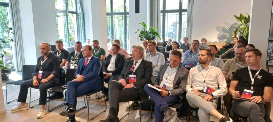 Armend Malazogu on LinkedIn: B to B in Berlin. Smart / Cyber / moreee... Armend Malazogu on LinkedIn: B to B in Berlin. Smart / Cyber / moreee...