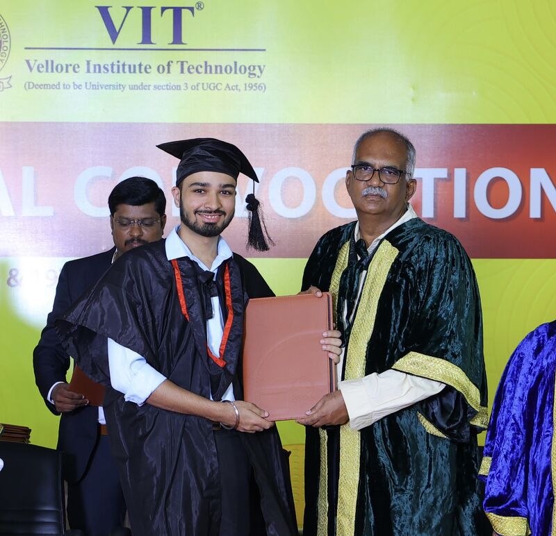 Vibhu Kumar Singh on LinkedIn: #graduation Vibhu Kumar Singh on LinkedIn: #graduation