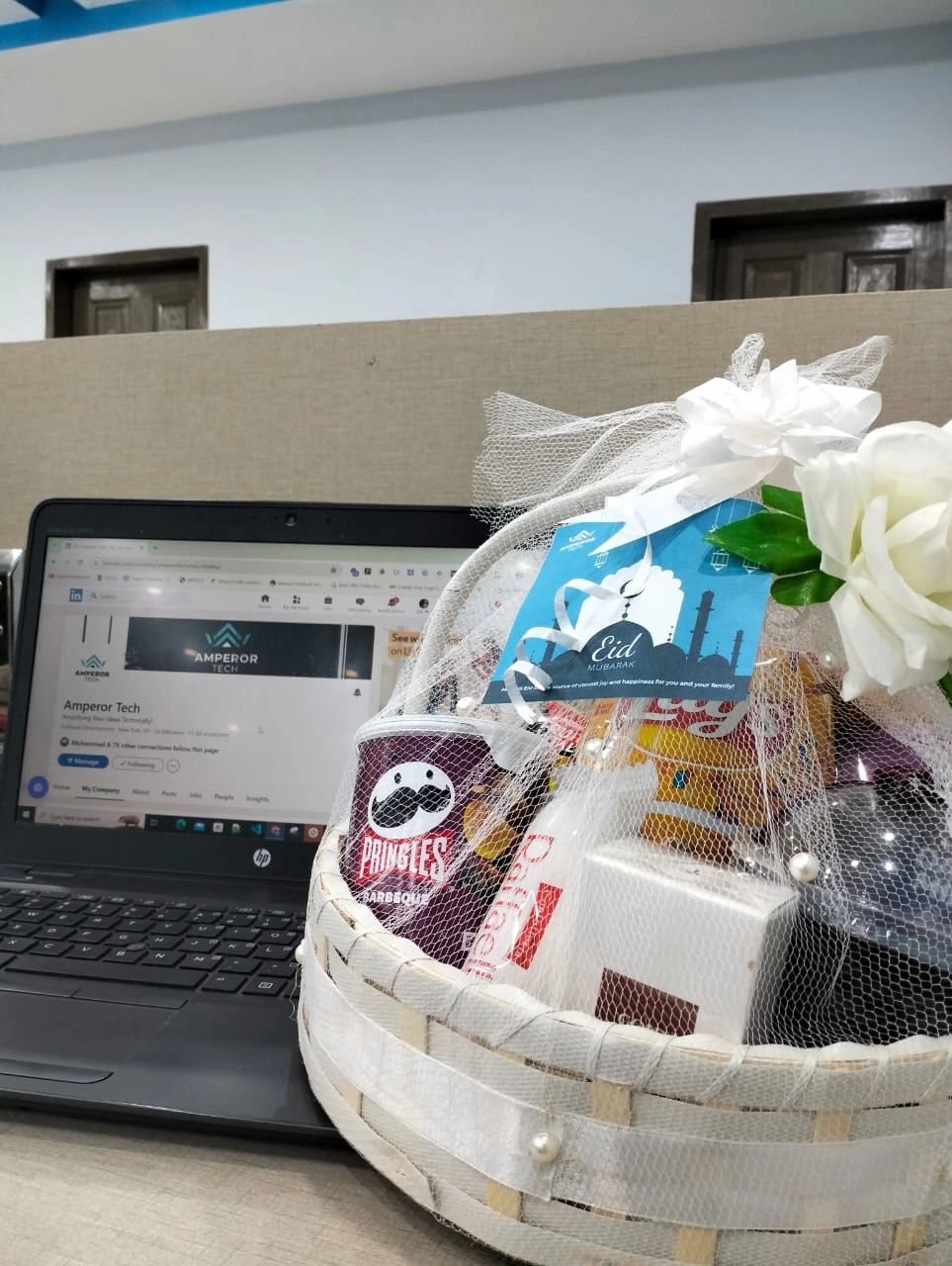 zayghum raza on LinkedIn: Thank you Amperor Tech for Eid gifts 🎉🎉🤩 zayghum raza on LinkedIn: Thank you Amperor Tech for Eid gifts 🎉🎉🤩