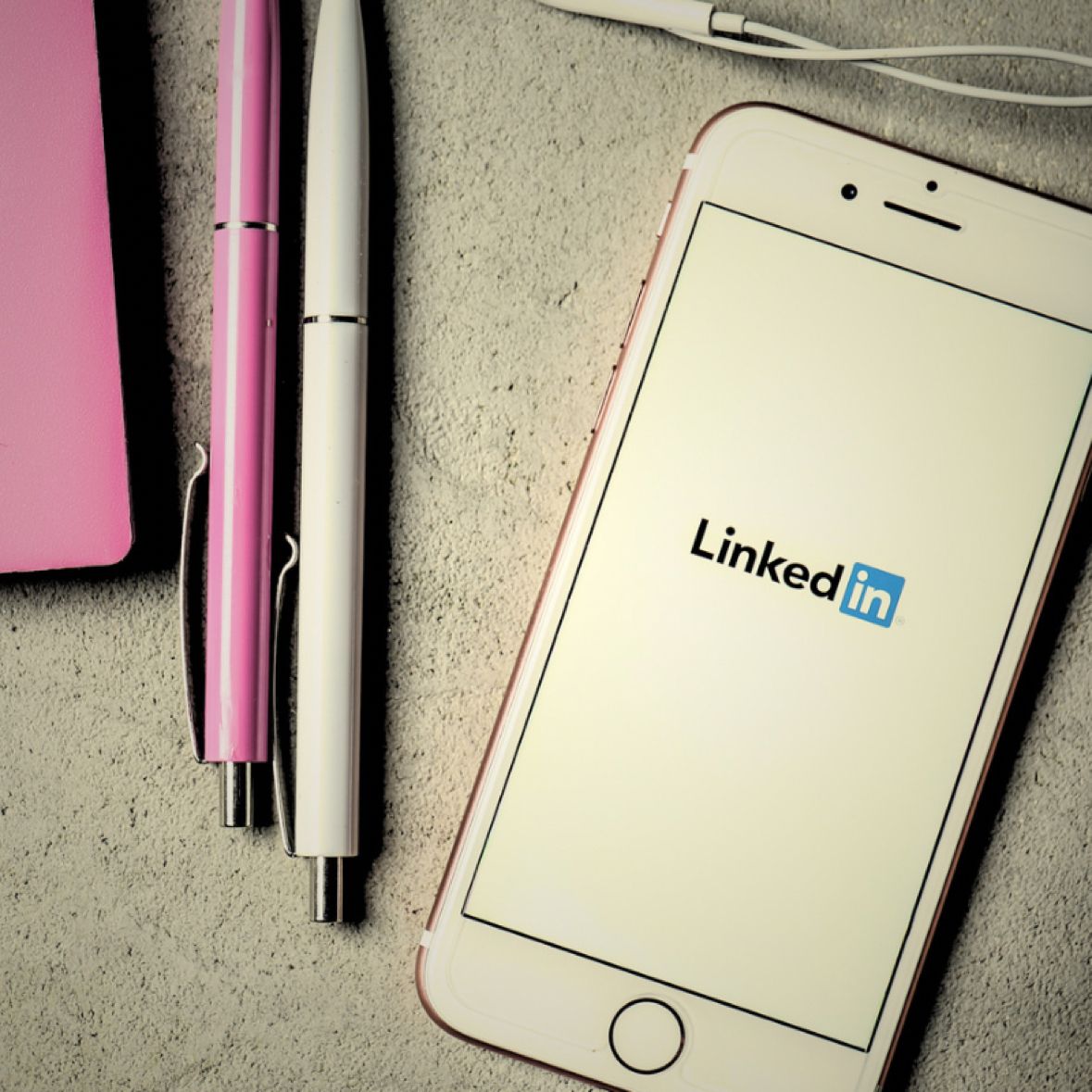 Humaira Talha on LinkedIn: #linkedin #sell #adscampaign #ads # ... Humaira Talha on LinkedIn: #linkedin #sell #adscampaign #ads # ...