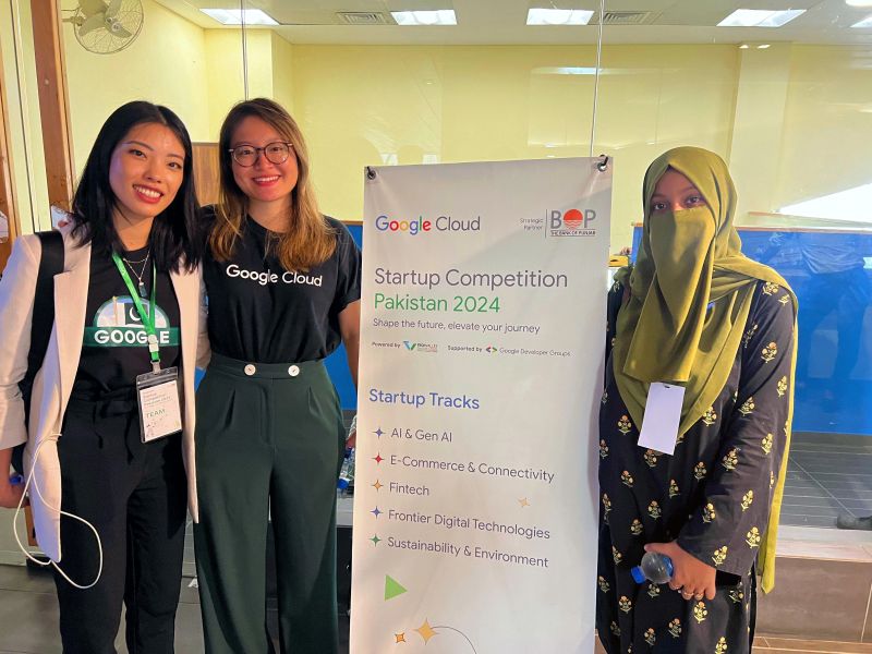 Nabiha Ali on LinkedIn: #googleioextended #gdgkolachi Nabiha Ali on LinkedIn: #googleioextended #gdgkolachi