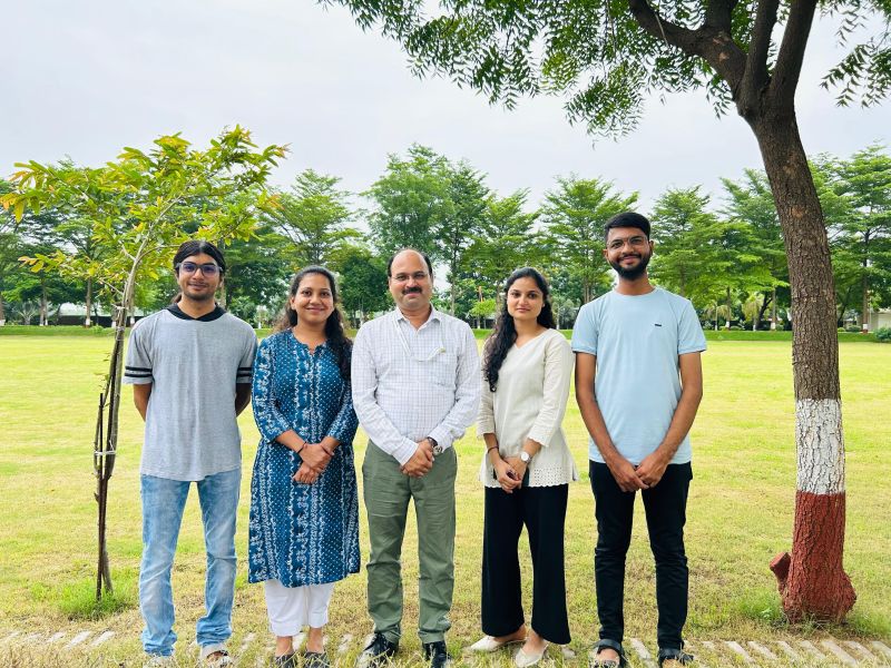 Vijai Singh PhD on LinkedIn: My 4 PhD students left to right Mr Khushal ... Vijai Singh PhD on LinkedIn: My 4 PhD students left to right Mr Khushal ...