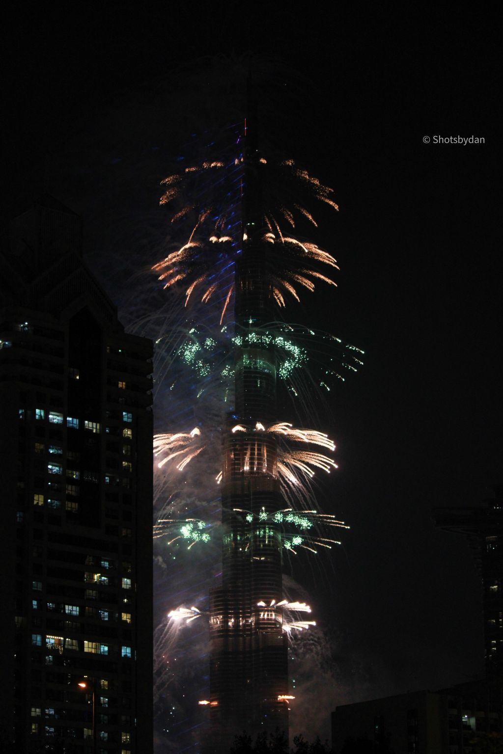 Dhanish Ahamed on LinkedIn: #burjkhalifa #newyear2024 #photography Dhanish Ahamed on LinkedIn: #burjkhalifa #newyear2024 #photography