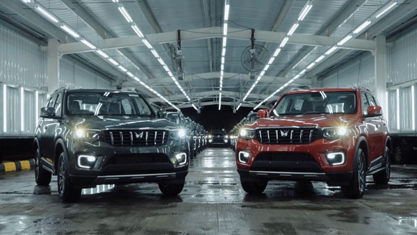 Raunak Saha on LinkedIn: Mahindra Group: Viral video shows how the ... Raunak Saha on LinkedIn: Mahindra Group: Viral video shows how the ...