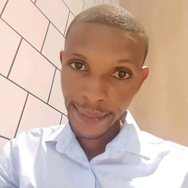 Vusi Ntuli - Retail Cashier - The Shoprite Group of Companies | LinkedIn Vusi Ntuli - Retail Cashier - The Shoprite Group of Companies | LinkedIn