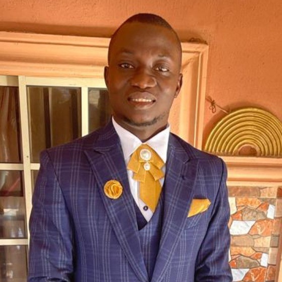 Ezra Nathaniel - Entrepreneur - Blessed Computer Institute | LinkedIn Ezra Nathaniel - Entrepreneur - Blessed Computer Institute | LinkedIn