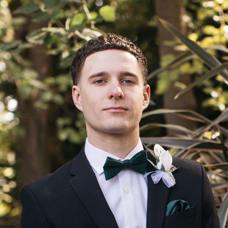 Blake Hunt - Crew Lead - U.S. Lawns | LinkedIn Blake Hunt - Crew Lead - U.S. Lawns | LinkedIn