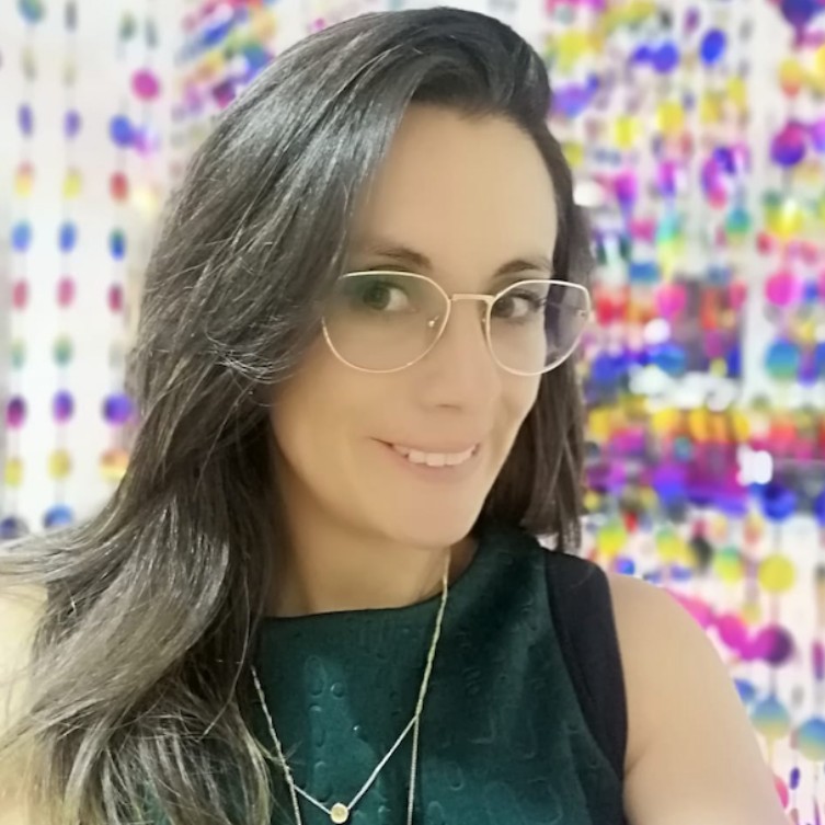 Karla Vanessa Cisneros Torres - Diseñador gráfico autónomo - Libre ... Karla Vanessa Cisneros Torres - Diseñador gráfico autónomo - Libre ...