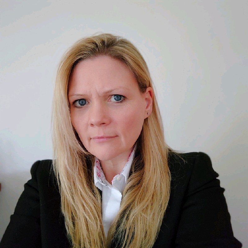 Evonne Robinson Cert CII | LinkedIn Evonne Robinson Cert CII | LinkedIn