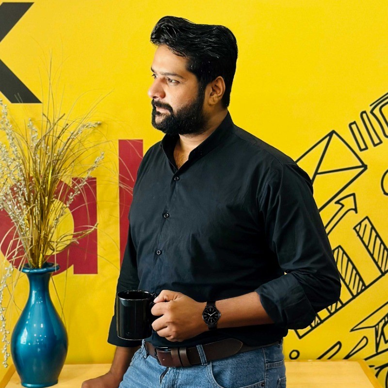 Junaid Siddiqui - Design Manager - Manhattan Communications Pvt. Ltd ... Junaid Siddiqui - Design Manager - Manhattan Communications Pvt. Ltd ...