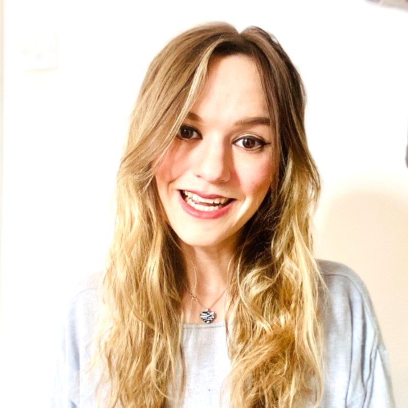 Ellie Ewbank | LinkedIn Ellie Ewbank | LinkedIn