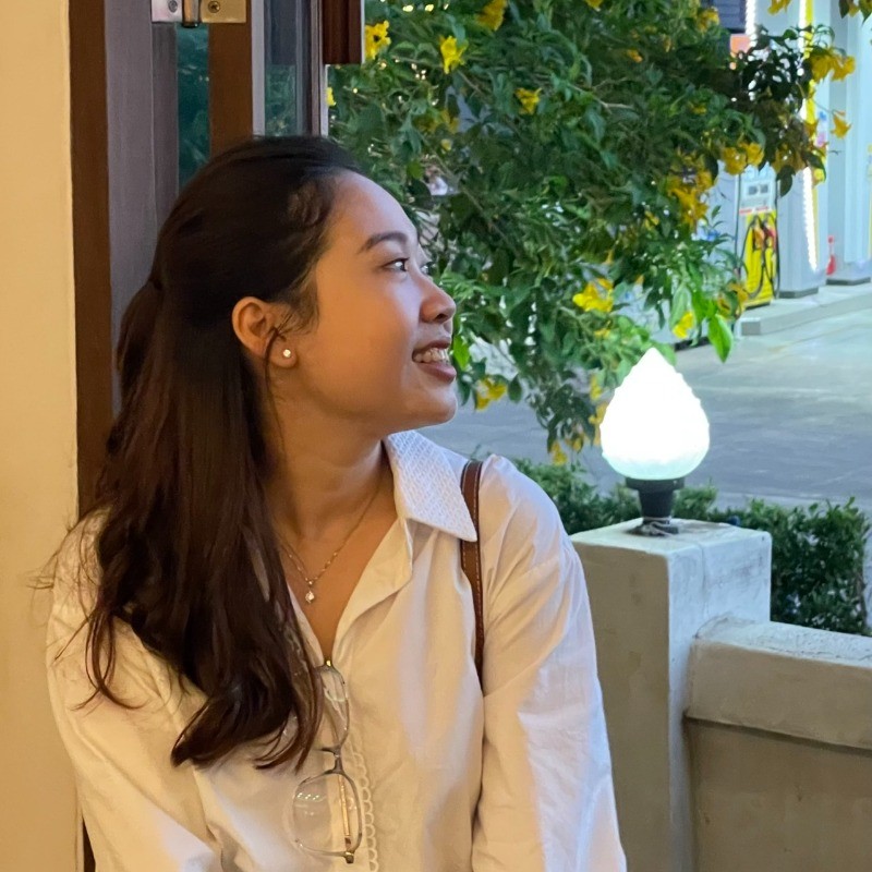 Tuyet Suong Nguyen - English Teacher - EMG Education | LinkedIn Tuyet Suong Nguyen - English Teacher - EMG Education | LinkedIn