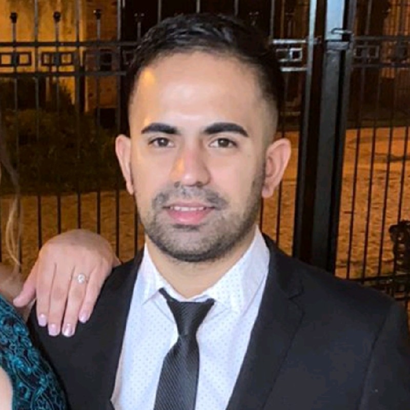 Alan Escobar - Conductor profesional - PANADERÍA LA FAMILIA | LinkedIn Alan Escobar - Conductor profesional - PANADERÍA LA FAMILIA | LinkedIn