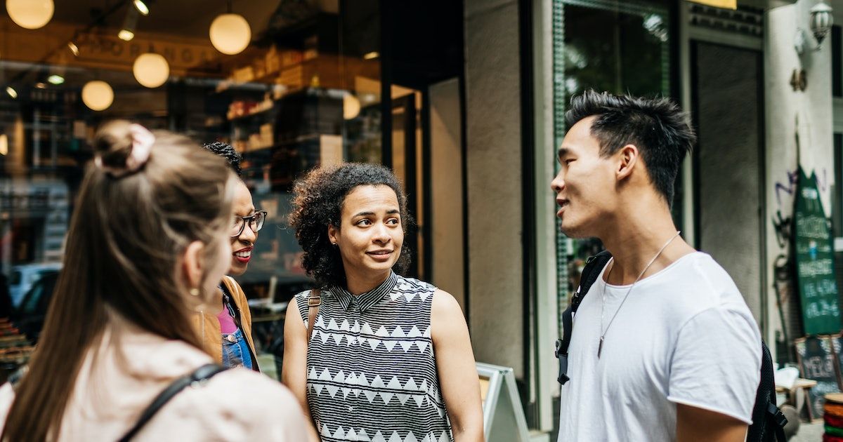 ES4 Executives on LinkedIn: 5 Tips To Help You Read The Room Like A Pro ES4 Executives on LinkedIn: 5 Tips To Help You Read The Room Like A Pro