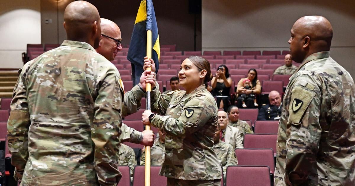 The Redstone Rocket on LinkedIn: HHC AMCOM welcomes new commander The Redstone Rocket on LinkedIn: HHC AMCOM welcomes new commander