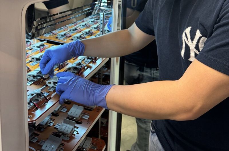 Tech Xplore on LinkedIn: Battery breakthrough could usher in greener ... Tech Xplore on LinkedIn: Battery breakthrough could usher in greener ...
