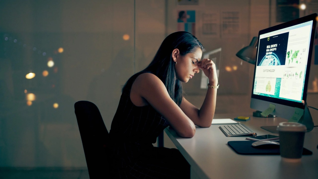 Navigating the Digital Dilemma: Overcoming FOBO in the Remot Navigating the Digital Dilemma: Overcoming FOBO in the Remot