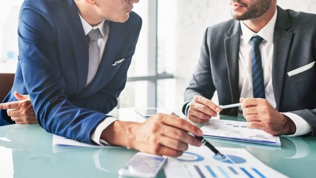 Navigating the Storm: Top Challenges Facing CFOs Today Navigating the Storm: Top Challenges Facing CFOs Today