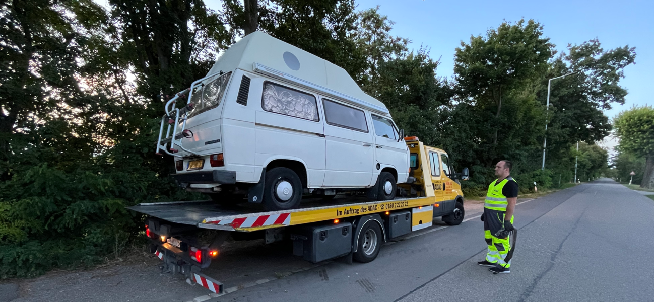 #GEZOCHT voor Camptoo: Service designer met affiniteit voor campers om ... #GEZOCHT voor Camptoo: Service designer met affiniteit voor campers om ...