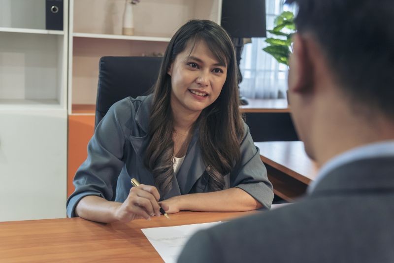 Interview Success 101: Avoiding the Biggest Pitfalls Interview Success 101: Avoiding the Biggest Pitfalls