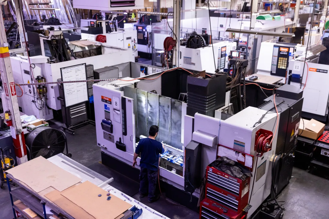 Boosting CNC Machine Shop Productivity: The Power of Automation Boosting CNC Machine Shop Productivity: The Power of Automation