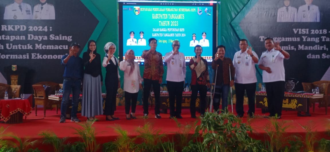 Kemitraan CSV (Creating Shared Values) Kemitraan CSV (Creating Shared Values)