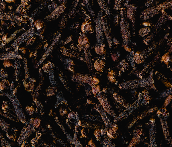 Unlocking the Health Benefits of Clove Oil Unlocking the Health Benefits of Clove Oil