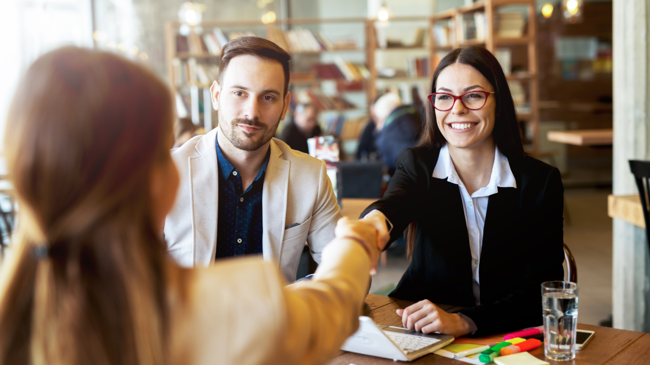 Mastering the Art of Building a Good Rapport in Interview Mastering the Art of Building a Good Rapport in Interview